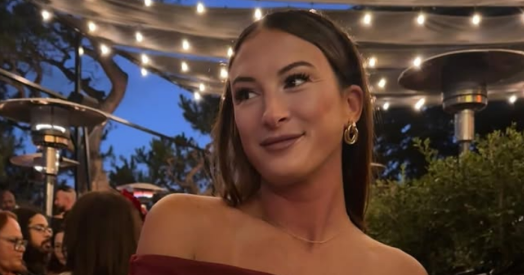 Kendra Bates had a raunchy life before Suddenly Amish