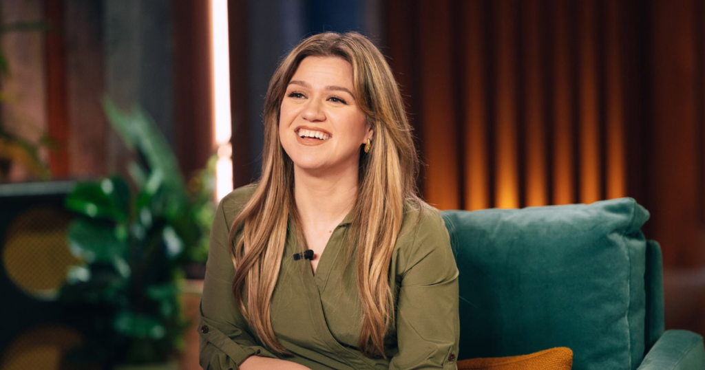 Kelly Clarkson reveals real reason she's quitting her show